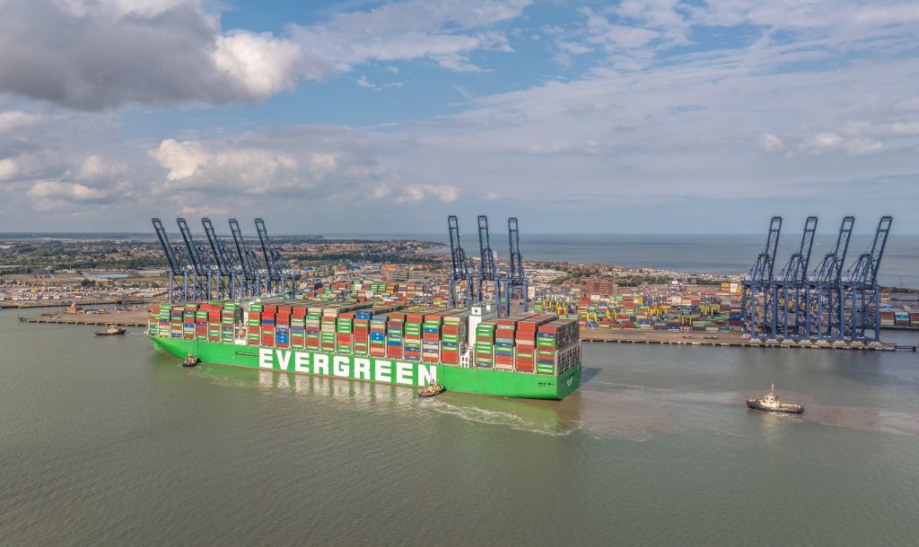 Ever Atop breaks UK records in The Haven - Harwich Haven Authority